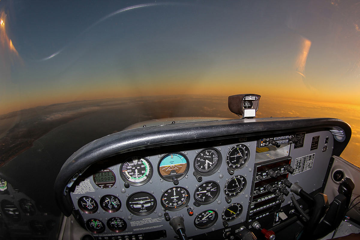 9 Tips For Your Next Solo Flight | Boldmethod