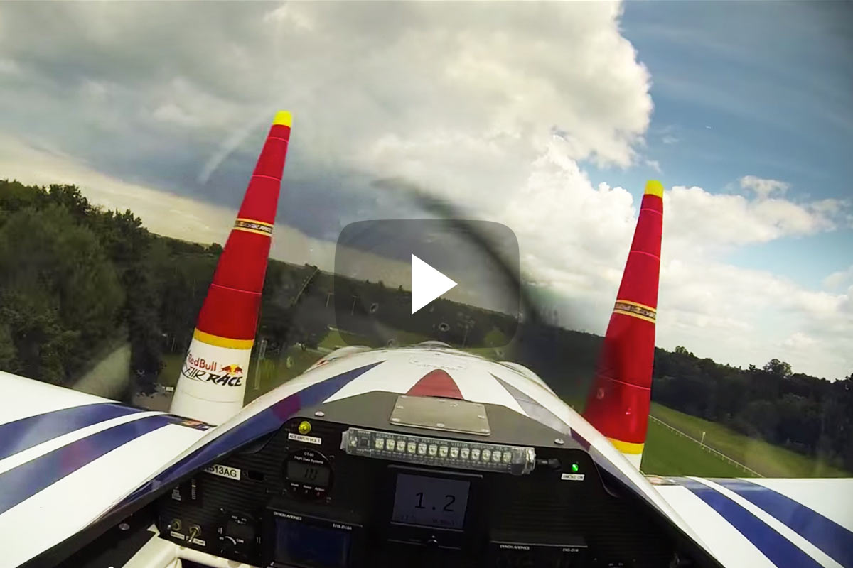 First Person View Of What It's Like To Fly In A Red Bull Air Race ...