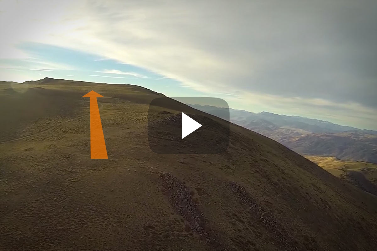 Pilot Lands On 400' Mountain Runway At Over 9,000' MSL | Boldmethod