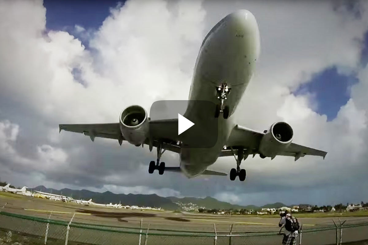 Awesome Airbus Takeoff From Runway 28 In St. Maarten | Boldmethod
