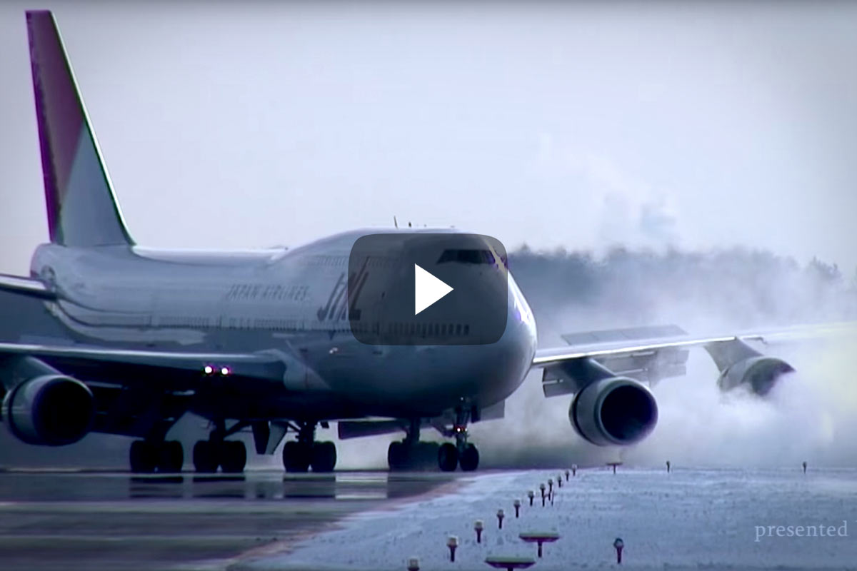 Boeing 747 Creates Its Own Snowstorm | Boldmethod