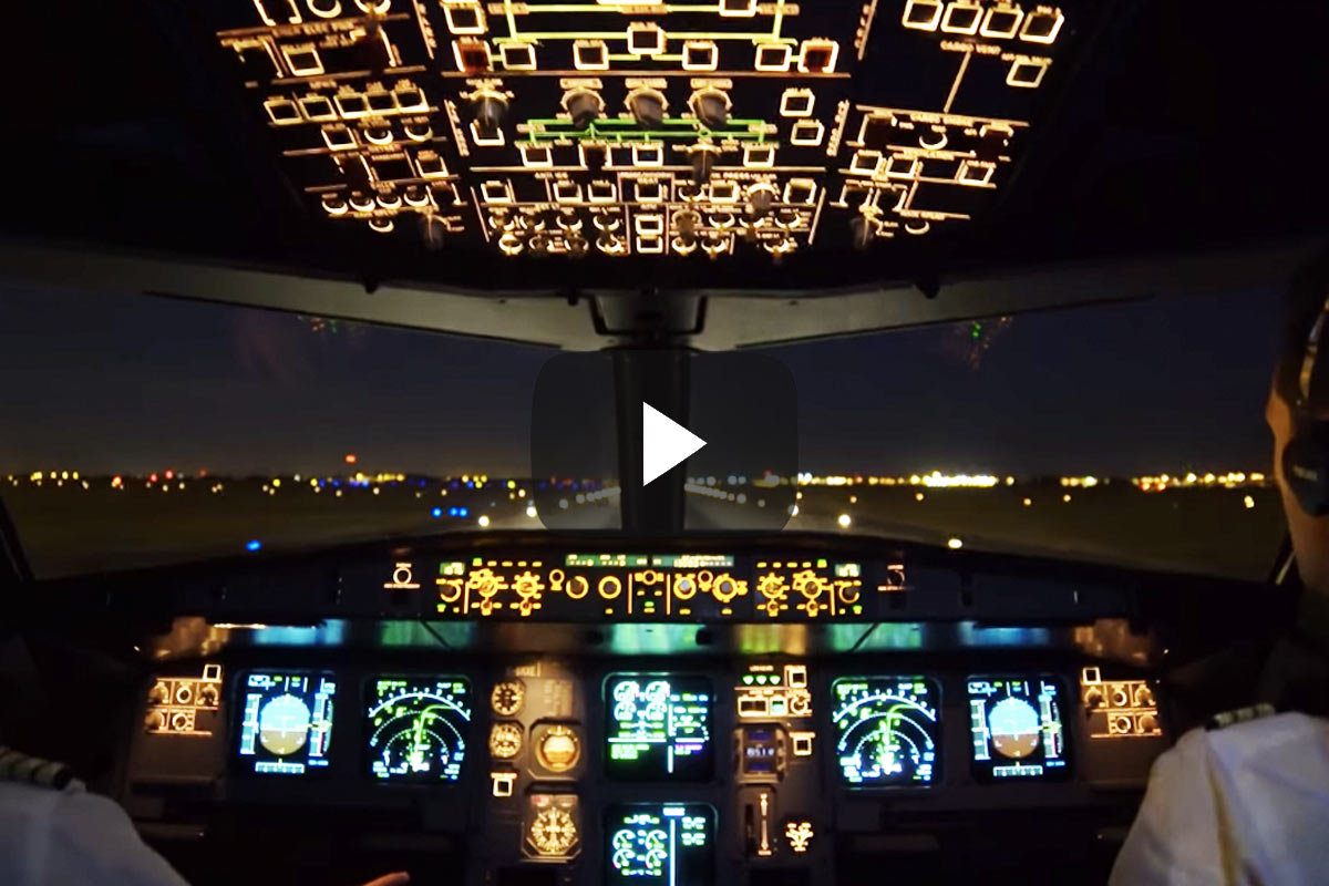 Night Flying From An Airline Cockpit | Boldmethod
