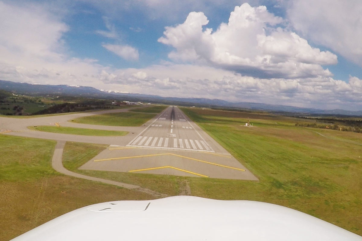 These Simple Landing Techniques Can Help You Avoid a Runway Excursion ...