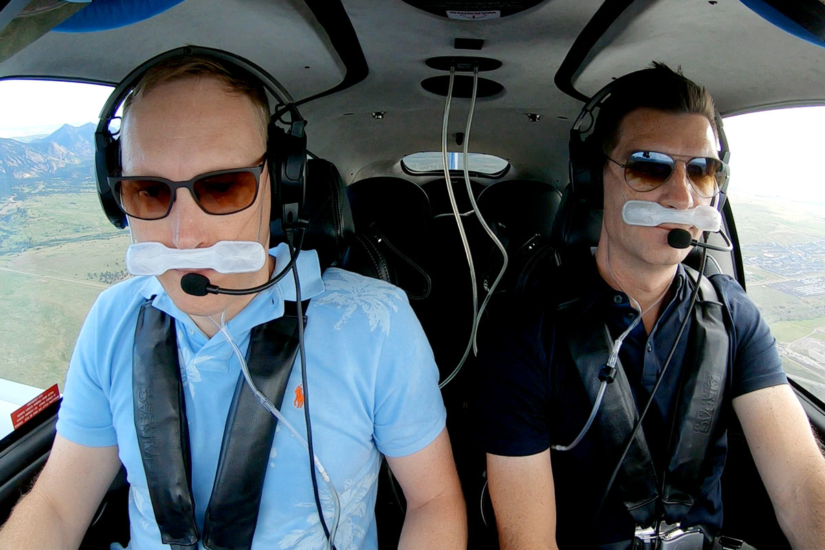 7 Radio Tips From a Tower Controller | Boldmethod